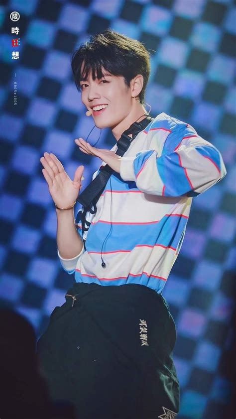 Ghim Tr N Wang Yibo Di N Vi N Chi N Ang Y U