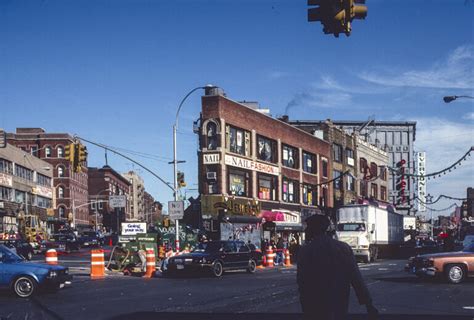 What New York City Looked Like In The 1990s Through Stunning Photos