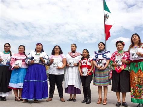 Gobierno Federal Presenta Cartilla De Derechos De Las Mujeres En 35