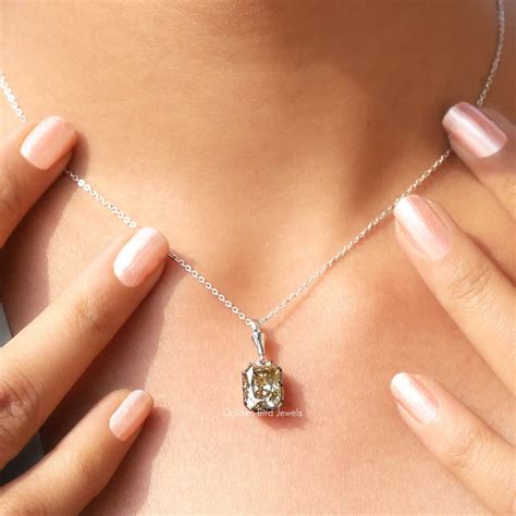 Moissanite Pendant Elegant And Affordable Designs