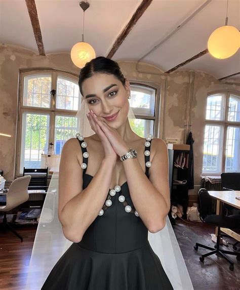 Elif 🥵🥵😍 R Influencernsfw