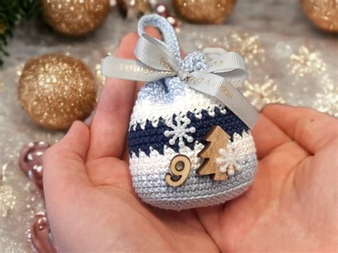 Crochet Pattern Advent Calendar 10