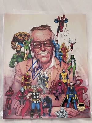 Stan Lee Signed Marvel Comics Publicity Photograph Authenticated