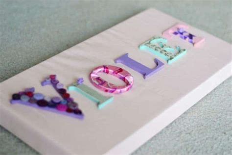 How To Make A Diy Name Sign For A Bedroom Door