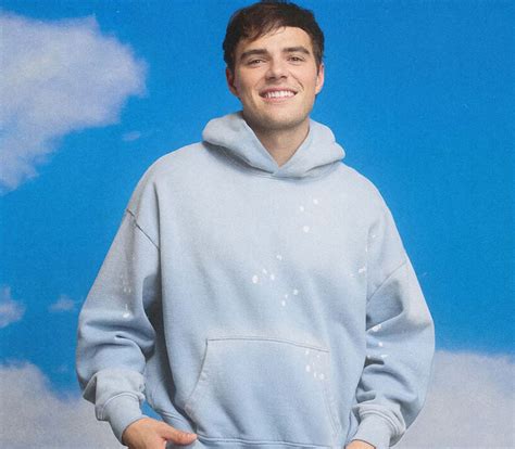 Hoodies And Sweatshirts Tillys
