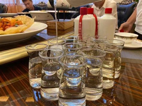 Apa Itu Baijiu Semangat Tradisional Tiongkok 2025