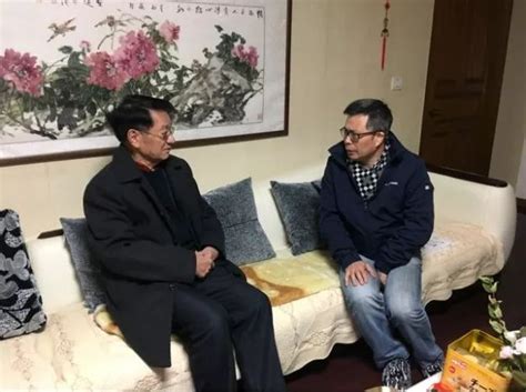 春节前夕省民协主席团成员看望慰问老艺术家老顾问