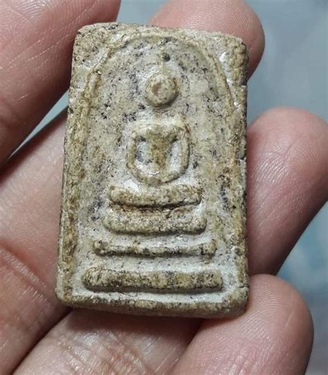 พระสมเด็จวัดระฆัง พิมพ์เจดีย์ Ennxo