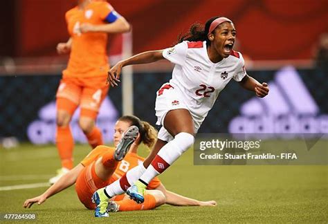Ashley Lawrence Soccer Player Photos And Premium High Res Pictures