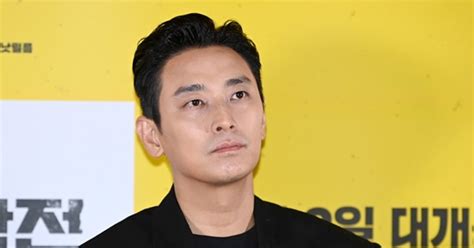 비공식작전 주지훈 하정우·김성훈 감독과 함께피크닉 온 행복한 느낌