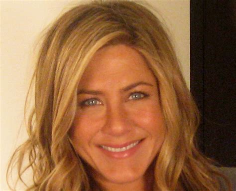 Ten Fun Facts About Jennifer Aniston Ten Fun Facts