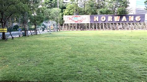 สมาคมสนับสนุนการปรับปรุงสนามฟุตบอลโรงเรียนหอวัง ประจำปีการศึกษา 2563 สมาคมนักเรียนเก่ามัธยมหอ