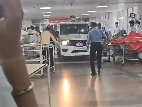 Watch Police Car Enters Aiims Rishikesh To Arrest Sex Harassment Accused