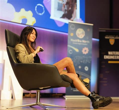 테일러 스위프트도 제쳤다중국계 최연소 여성 억만장자의 정체는