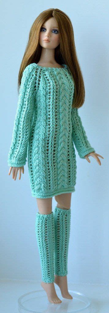 Вязанные модели на кукол Барби и т д Связаная крючком кукольная одежда Выкройка одежды для