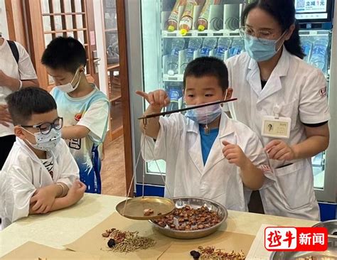 在百年震元“客串”小中医绍兴网