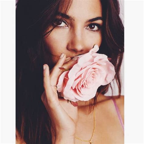 ცნობილი მოდელების ბოლოდროინდელი ფოტოები ინსტაგრამიდან