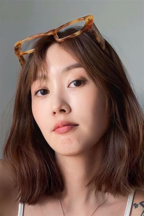 อริย์กันตา มหาพฤกษ์พงศ์ Profile Images — The Movie Database Tmdb