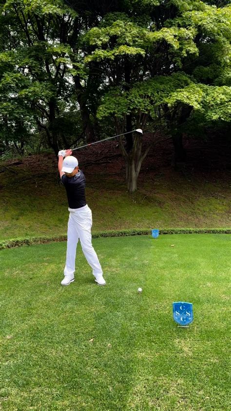 3회 레슨 이벤트🎁 한 분당 총 3회로 진행되는 레슨 이벤트 1회차 회원님 고민은 영상에 언급은 안되지만 원래는 테이크백이 뒤로 빠지면서 플랫한 백스윙이 고민이셨습니다