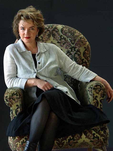 Beloved Neighbours Janet Andrewartha Star Dies The Courier Mail