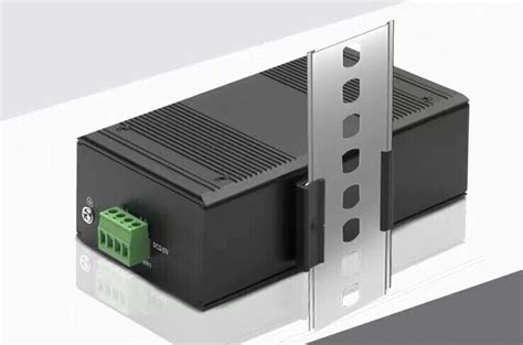 [ns29] 8p Giga Industrial Poe Switch 2sfp Kalman Ph