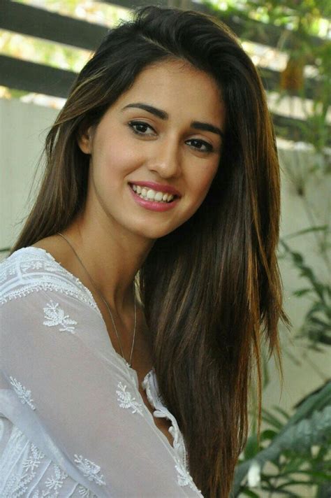 Pin By Rj On Disha Patani Beauty Desi Beauty Hollywood Actress
