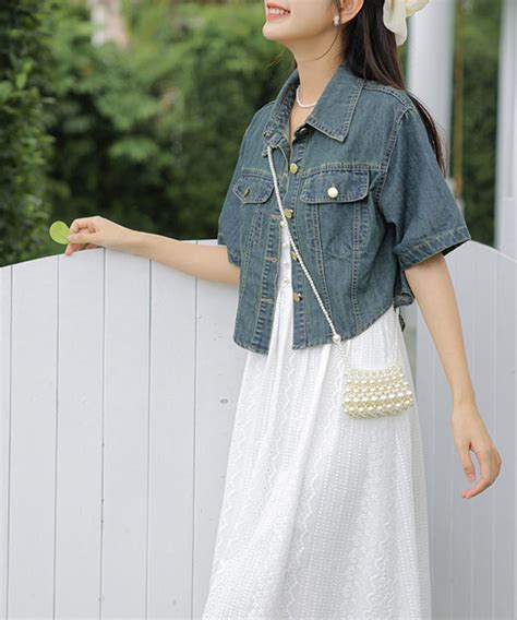 반팔 데님 자켓 카라넥 골드버튼 반소매 일자핏 중청 절개 숏 여름 청자켓 캐주얼 스트릿 하이틴 레이어드 코디템 일상룩 데일리룩 대학생 캠퍼스룩