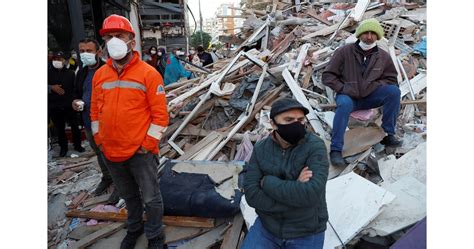 Загиналите при земетресението в Турция са 51