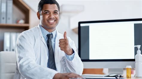 Understanding The Difference Between Generic And Brand Name Medications