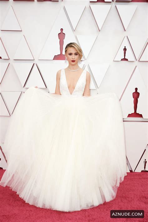 Maria Bakalova Sexy Seen On The Red Carpet In A White Dress At 93rd