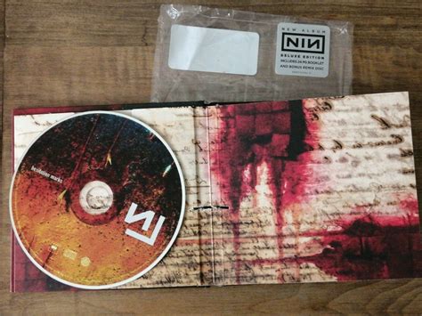 Nine Inch Nails Hesitation Marks Deluxe Edition Nine Inch Nails