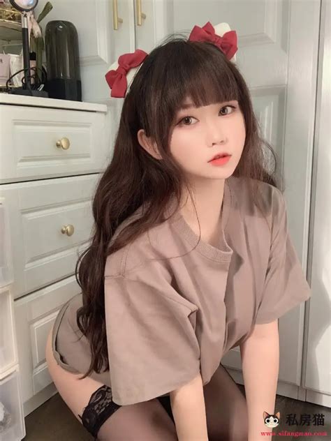 依酱 74套 Cos图包资源合集 完整版 资源下载 百度网盘onedrive 私房猫官网