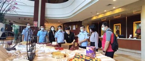 【关注】广西市场监管局检查组到南宁市检查调研商品过度包装、“天价”月饼和蟹卡蟹券整治工作食品价格欺诈检查