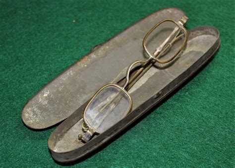 Original Cased Pair Of Civil War Soldiers Eyeglasses Yankee Rebel Antiques