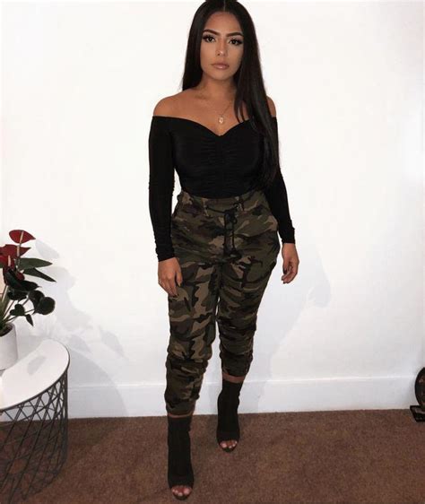 Black Girls Casual Wear Plus Size Model On Stylevore