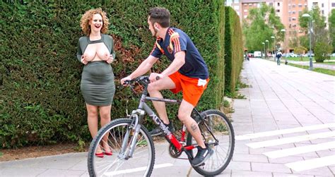 Big Tit Milf Seeks Girl Mature Xxx