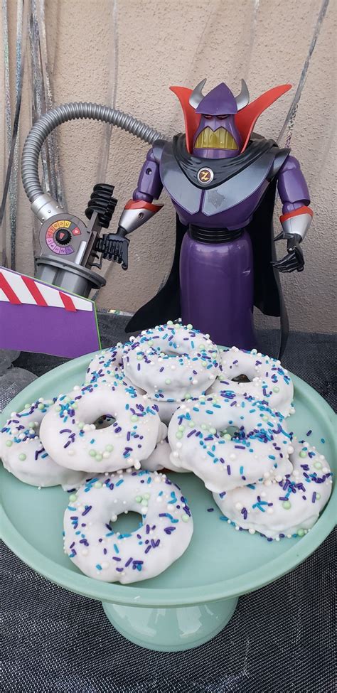 Pin By Genessis Palacios On Birthday Buzz Lightyear Cake Diaper Cake Desserts