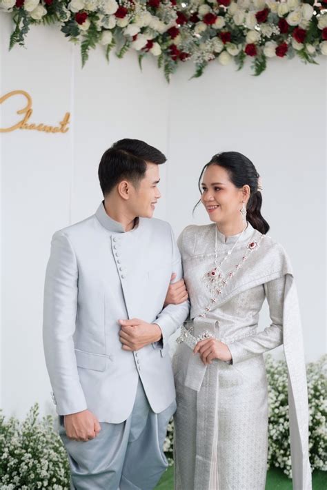 ดู ช่างแต่งหน้าทำผมandเวดดิ้ง อำเภอสุวรรณคูหา จ หนองบัวลำภู Facebook