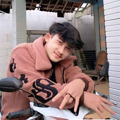 Emang Ada Fypchallenge Reels Reelsinstagram Fyp Foryoupage Reels Masukberanda Cogan