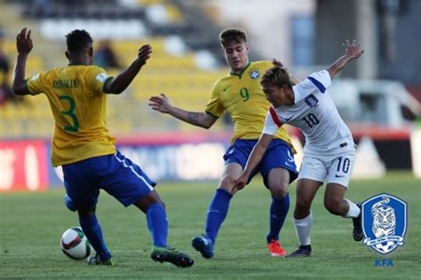 [한국 브라질] ‘바르사맨 이승우 누가 뭐래도 한국의 에이스 스타저널