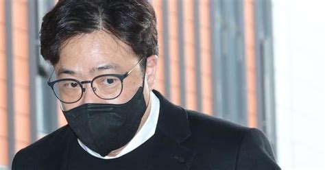 더기버스 어트랙트 전홍준 대표 상대 명예훼손 고소