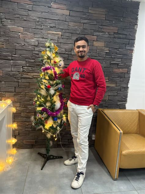 Krishna Arora On Linkedin Finvoxanalytics Officechristmas Holidaycheer Secretsanta