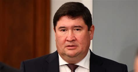 Специален надзор ДБ пак предлага държавен контрол над Лукойл Нефтохим