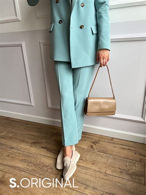 Костюми на весну для дівчат Купити весняний костюм жіночий S Original