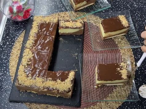 С тази рецепта за шоко торта за начинаещи ще изглеждате като кулинарен гуру