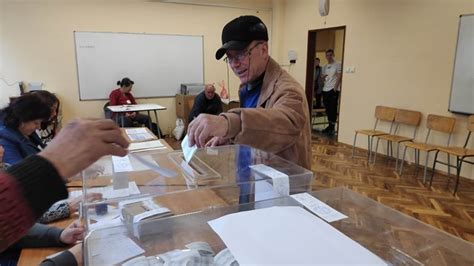 При 98 5 обработени протоколи ГЕРБ СДС първи с над 5 пред Промяната в Търново