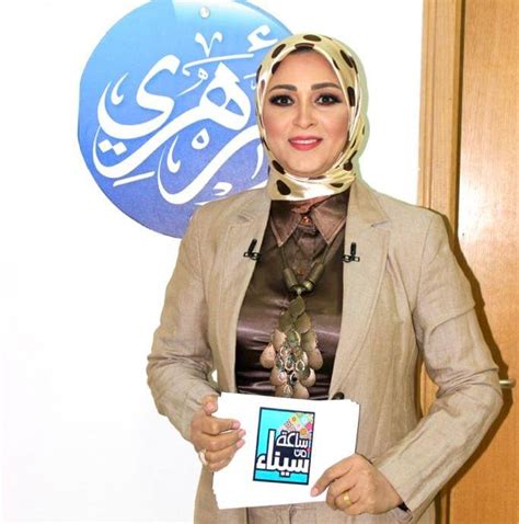 الاعلامية صفاء صابر