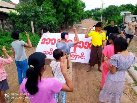 အားမာန်သစ် သပိတ်စစ်ကြောင်းက စစ်အာဏာရှင် တော်လှန်ရေး ဆန္ဒပြ Khit Thit