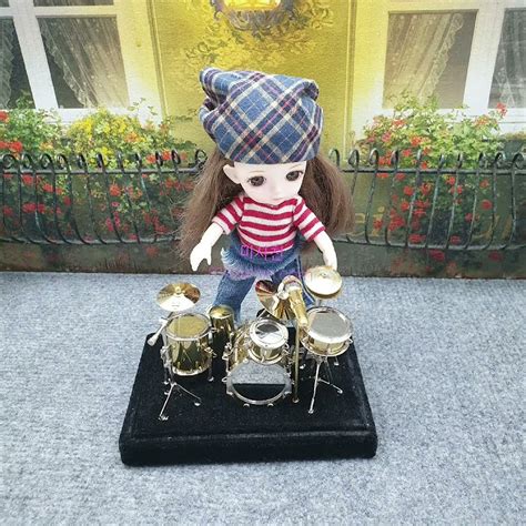 미니어처 악기 피아노 드럼 바이올린 첼로 기타 색소폰 입니다 Youtube