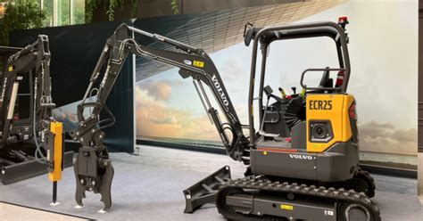 전기 굴착기 공개한 볼보그룹코리아 저소음·저진동 [뒷북비즈]